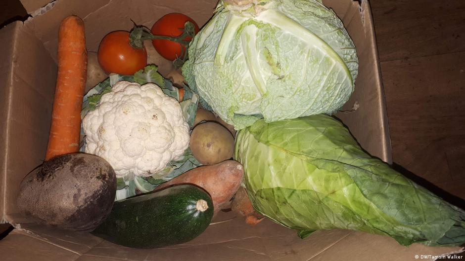 Inside an attempt to live without plastic packaging – DW – 10/12/2018