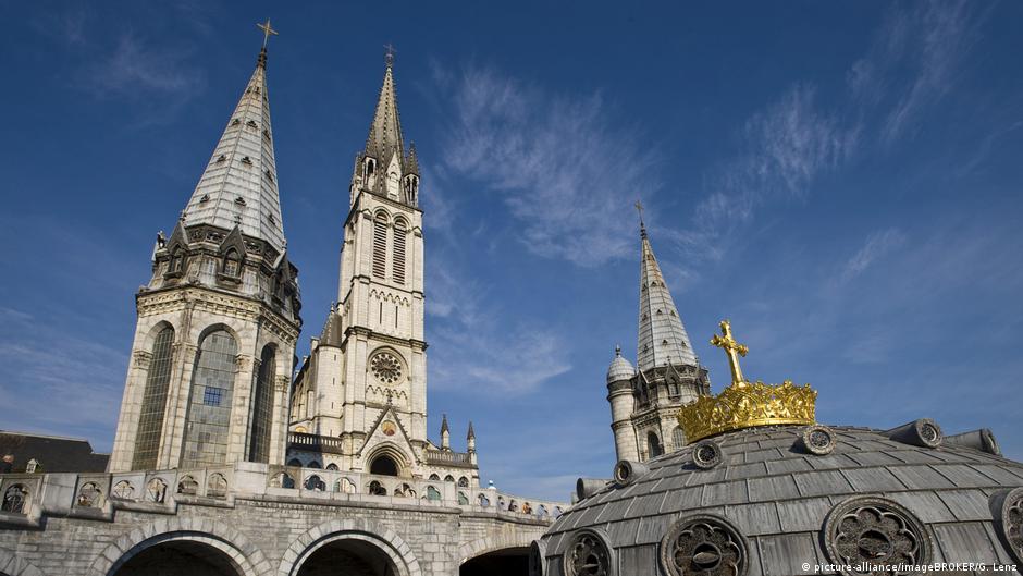 The growing popularity of Christian pilgrimages in France