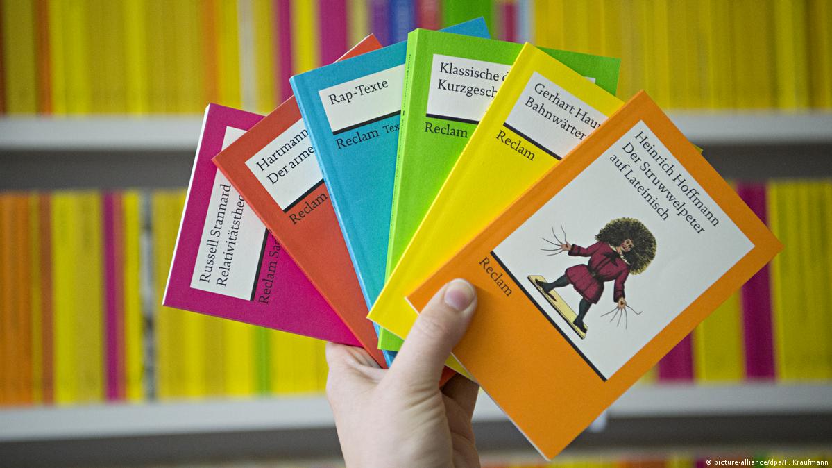Reclam's little yellow books get their own museum – DW – 10/23/2018