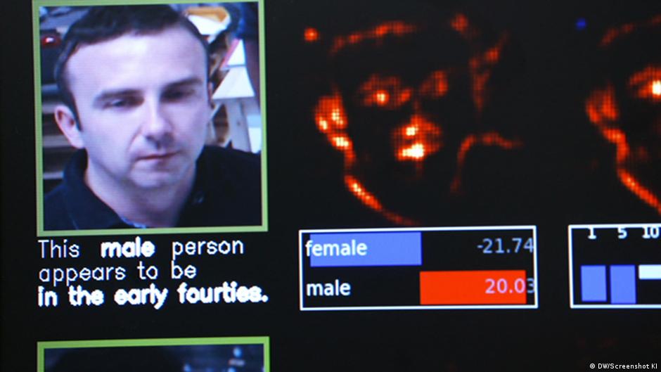 Algorithms expert: How do machines learn?
