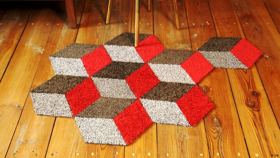 Carpet of geometric shapes – DW – 11/01/2018