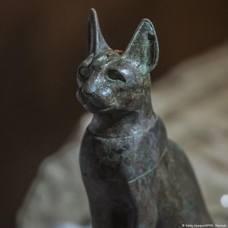 Ancient Egyptian Cat Statue