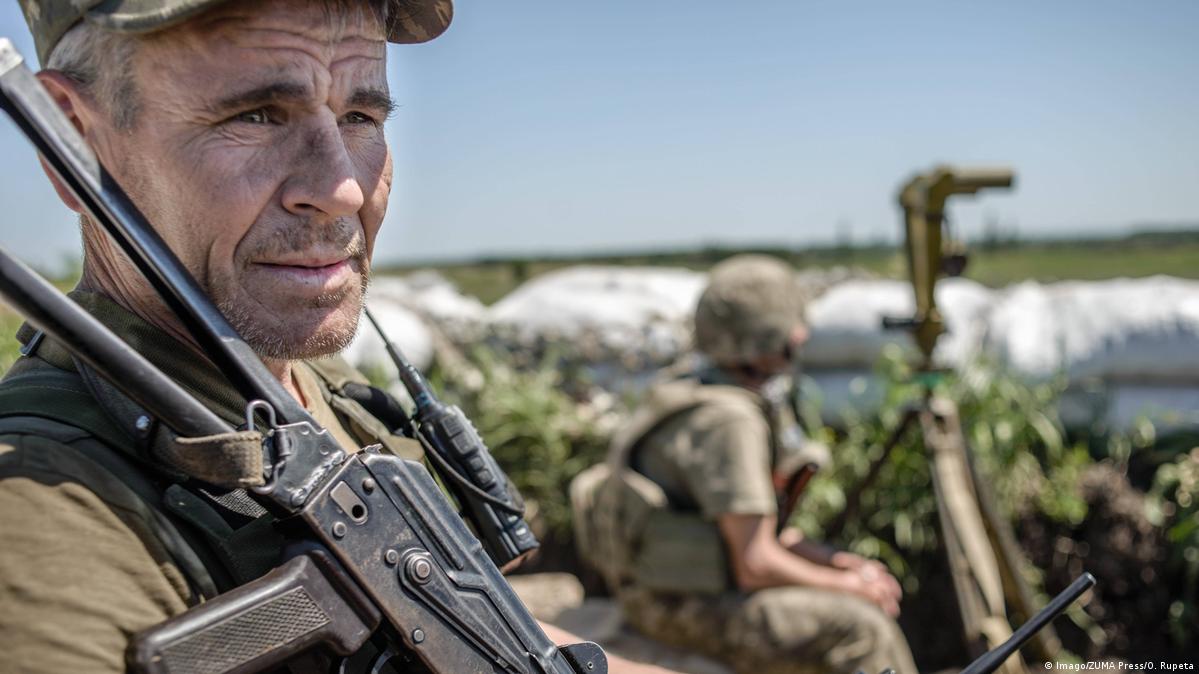 Ukraine conflict: Can the Minsk-2 peace deal be saved?
