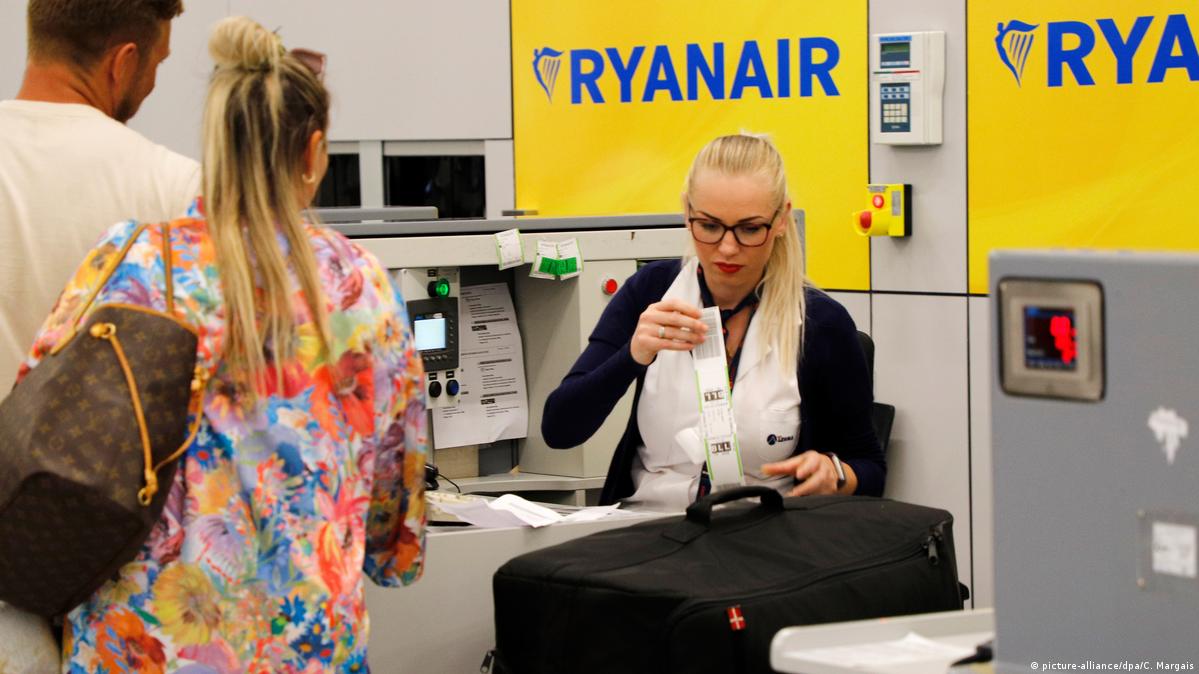 Ryanair wrong not to include fees in initial price – DW – 04/23/2020