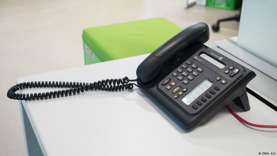 В Госдуме предложили ограничить международные звонки – DW – 24.10.2025