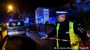 5 teenage girls die in 'escape room' fire – DW – 01/05/2019