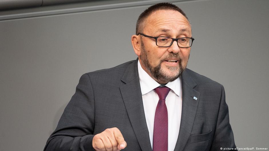 Bremen AfD chief injured in street attack – DW – 01/08/2019