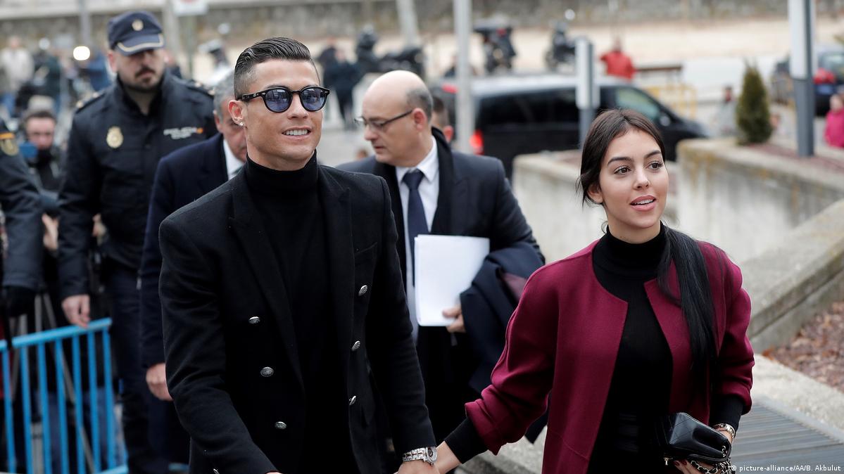 Ronaldo accepts plea deal in tax fraud case – DW – 01/22/2019