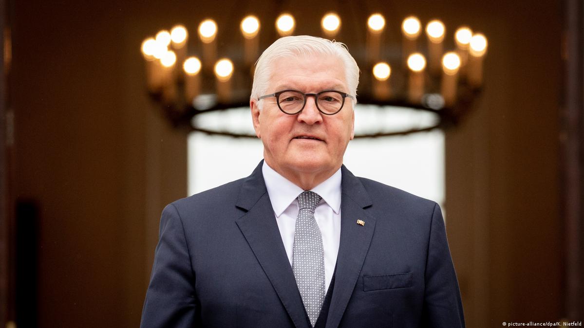 Germany's Steinmeier launches Instagram account – DW – 02/11/2019