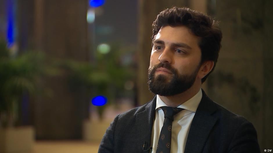 Italian MEP abruptly ends DW interview – DW – 02/13/2019