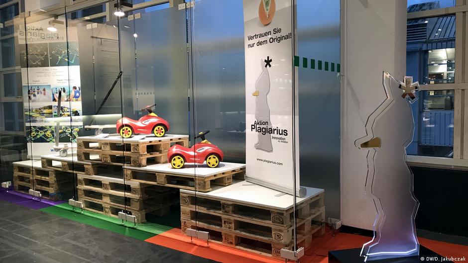 Plagiarius. Nagroda, która nie cieszy – DW – 17.02.2019