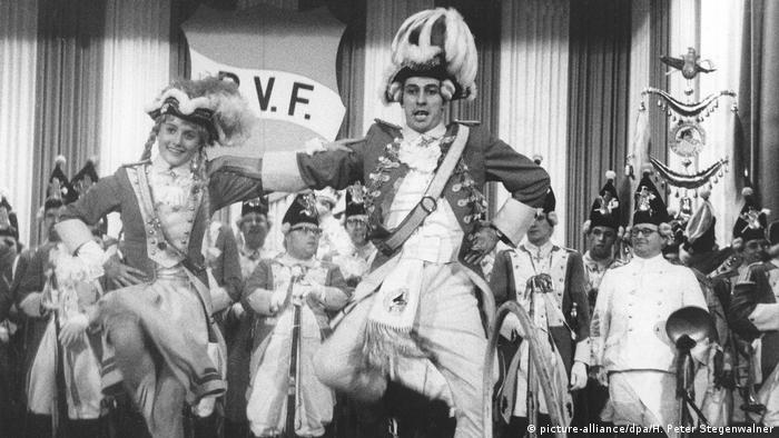 Checking in on Cologne′s oldest Carnival association: the Rote Funken ...