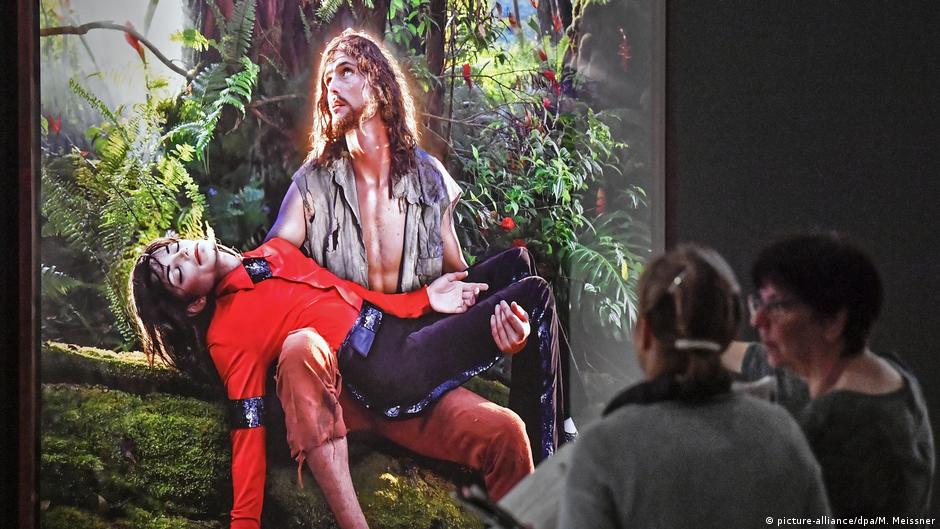 German museum goes ahead with Michael Jackson exhibition – DW – 03/22/2019