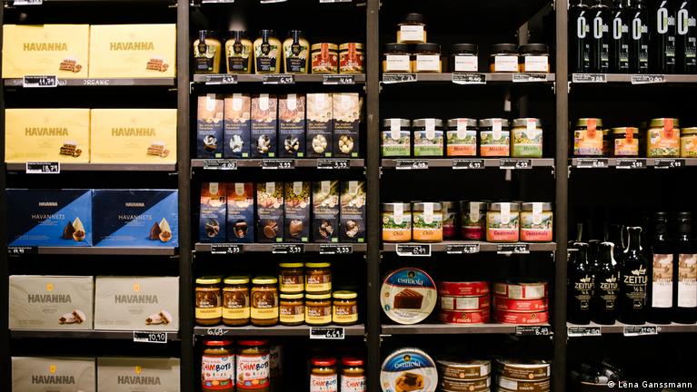 Chile: South Embassy specialty store – DW – 05/16/2019