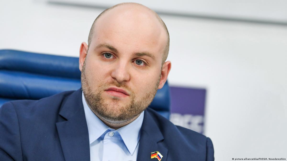 Calls for AfD lawmaker accused of Russia ties to resign – DW – 04/08/2019