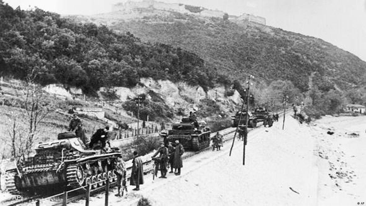 Remembering Nazi war crimes in Greece – DW – 12/30/2021