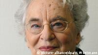 Jewish author Ruth Weiss discusses South Africa's revolution
