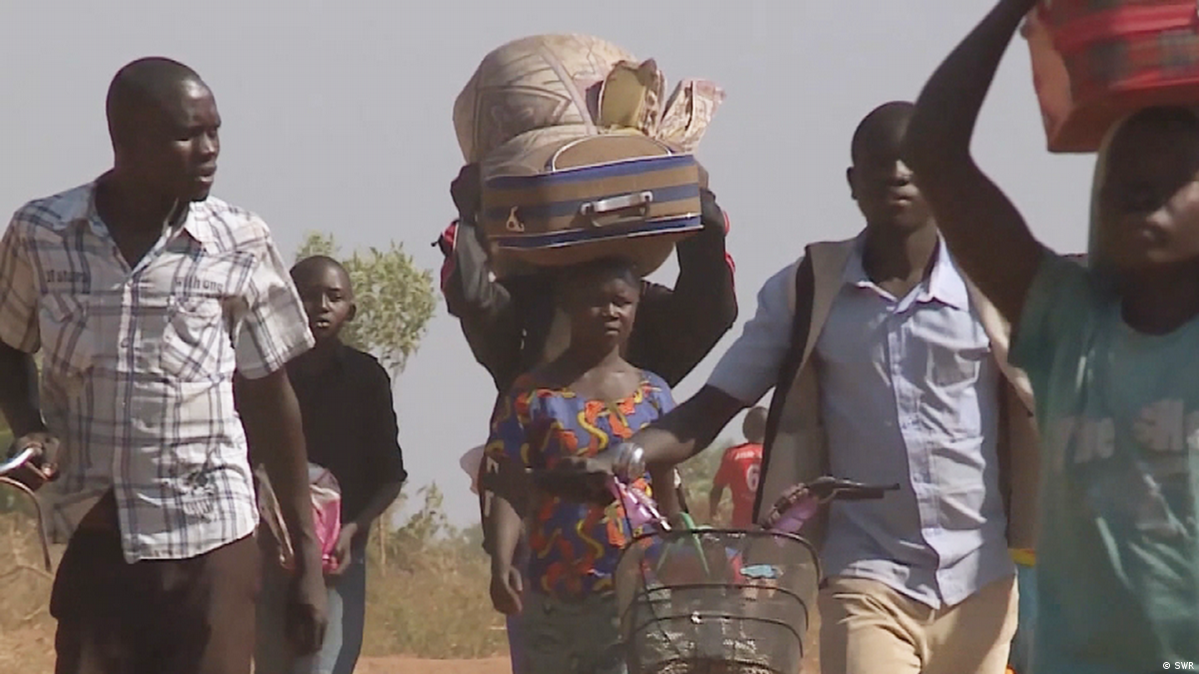 Mass Migration - The Real Environmental Disaster – DW – 03/14/2019