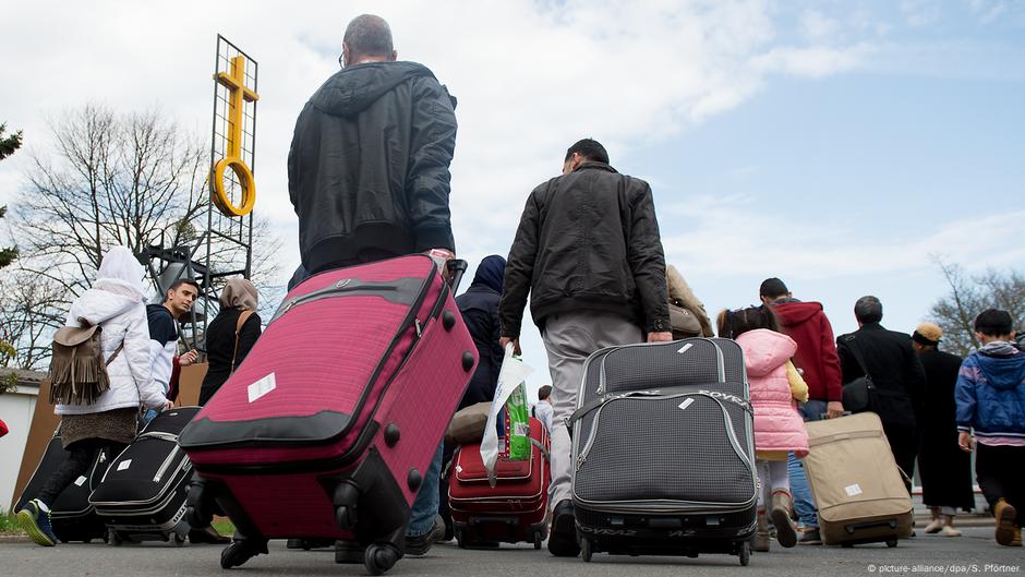 Germany Sees Drop In Asylum Applications Dw 11 03 2019