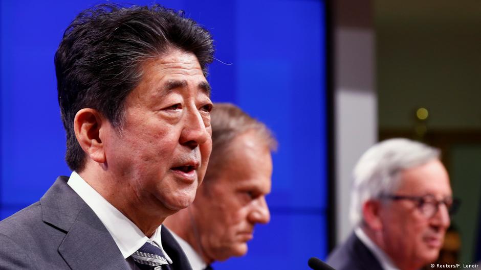 Japan, EU talk trade in annual summit – DW – 04/26/2019