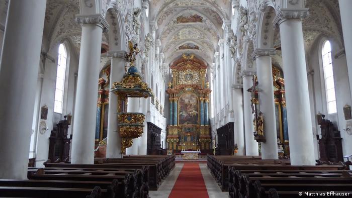 Aus der Pfarrkirche St. Georg in Amberg wird am Sonntag, den 28.4.2019 ...