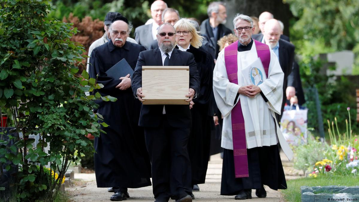 Nazi medical research victims laid to rest – DW – 05/13/2019