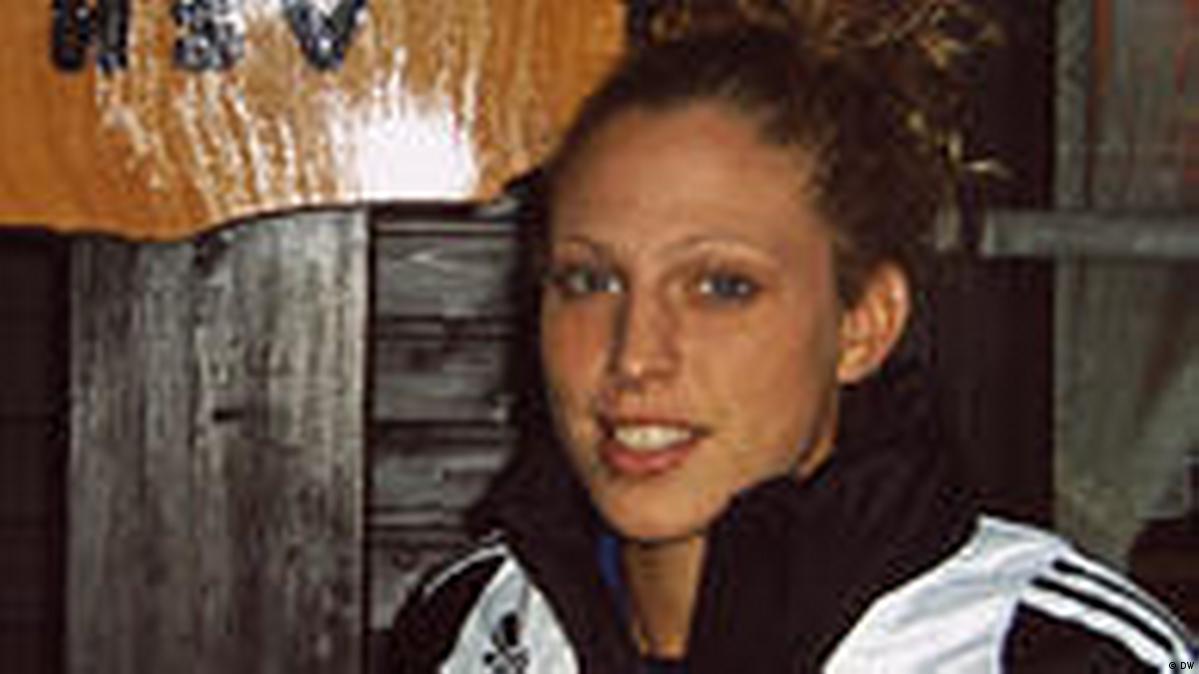 Kim Kulig: Fußball statt Ballett – DW – 18.06.2011