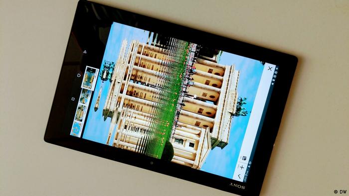 Testing photo editing apps: ″Mirror Lab″. | Digital Culture | DW | 05. ...