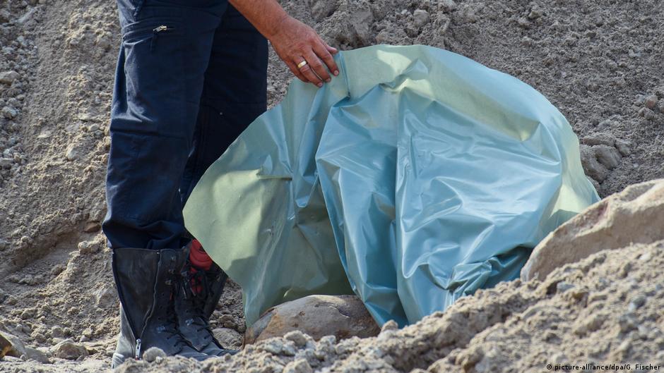 World War II bomb defused in central Berlin – DW – 06/15/2019