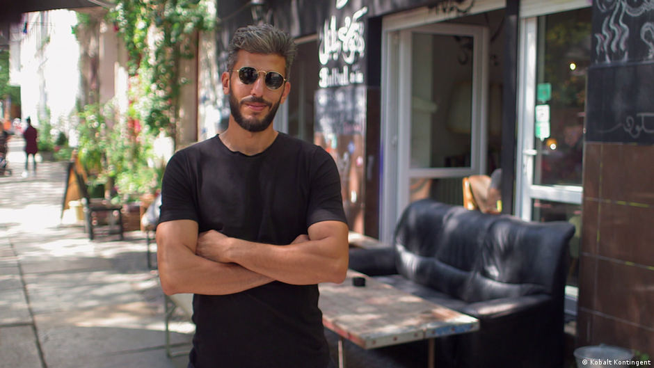 An Impossible Journey? - Nidal Wants to Return to Gaza – DW – 07/13/2019