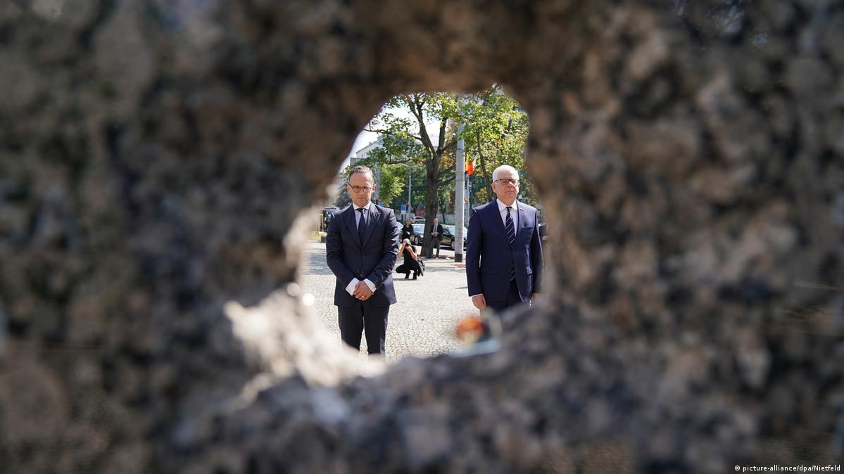 Warsaw: Germany's guilt, shame and atonement – DW – 08/02/2019