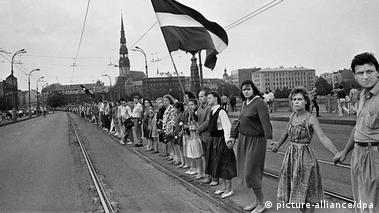 30 years ago: The Baltic human chain for freedom and independence