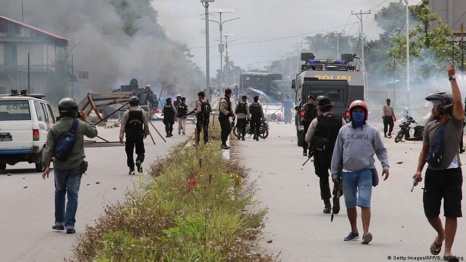 Indonesia sends troops to quell fresh Papua unrest