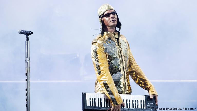 Rammstein announce new album – DW – 02/08/2021