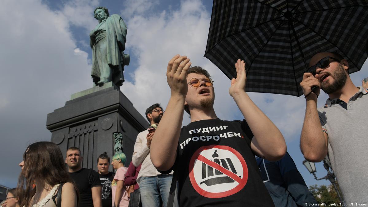 Moscow elections expose voter anger in Russia