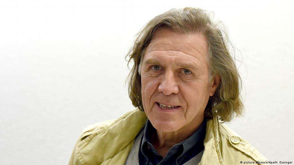 Norbert Scheuer: „Winterbienen“ – DW – 10/10/2019