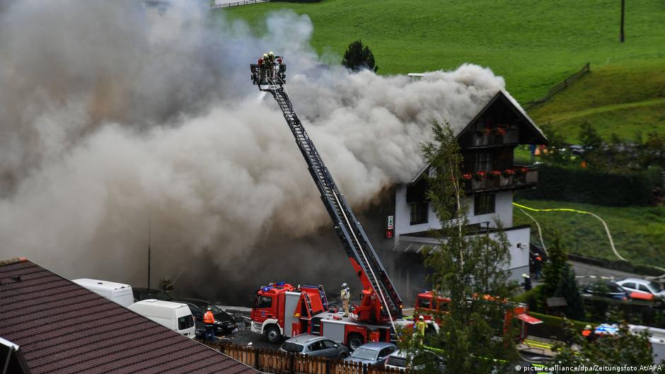 Blast in Austrian mountain village supermarket
