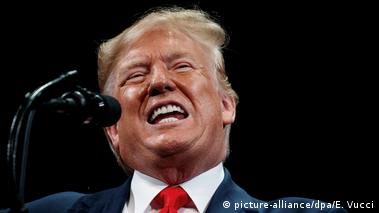 Trump hails 'phase one' trade deal with China – DW – 10/11/2019