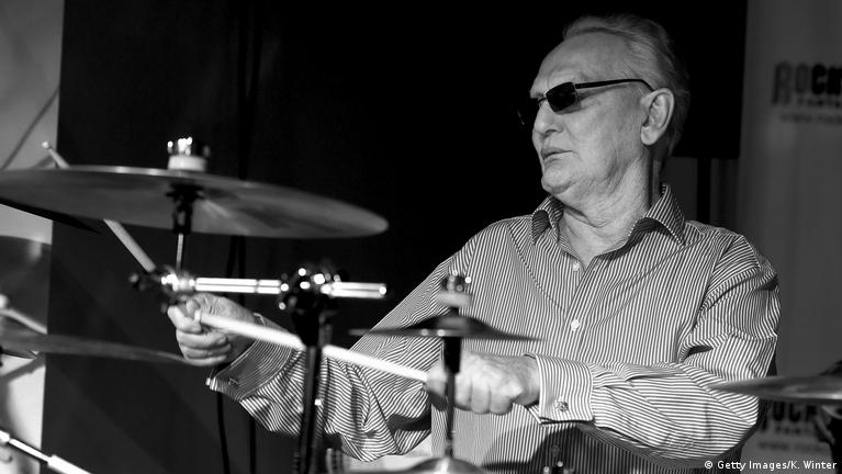 Cream drummer Ginger Baker dies at 80 – DW – 10/06/2019