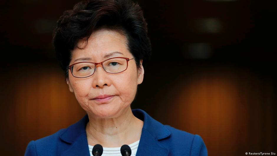 Lam: China intervention in Hong Kong still an option – DW – 10/08/2019