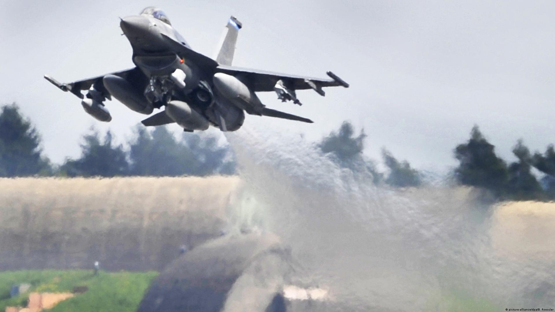 Fighter Jet Crash Uk