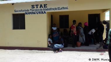 Moçambique: Eleição do diretor-geral do STAE compromete CNE – DW – 10 ...