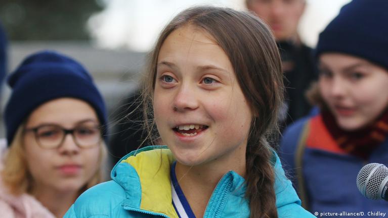 Thunberg calls for climate action in Canada's oil heartland – DW – 10 ...