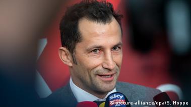 Bundesliga: Bayern director promises 'star' signing