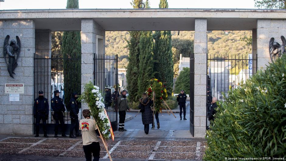Spain exhumes former dictator Franco