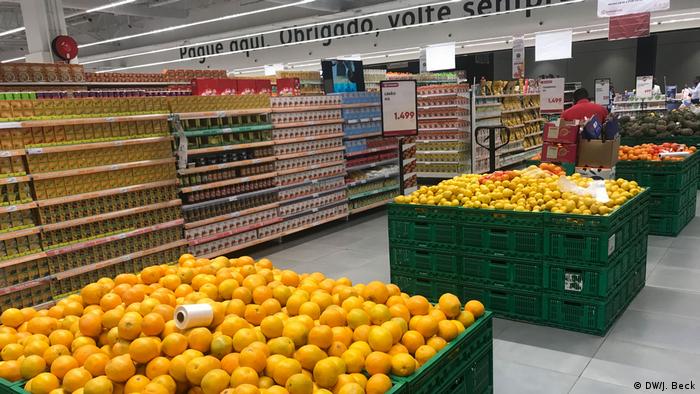 Covid-19: Banca deve apoiar encomendas de bens alimentares em Angola ...