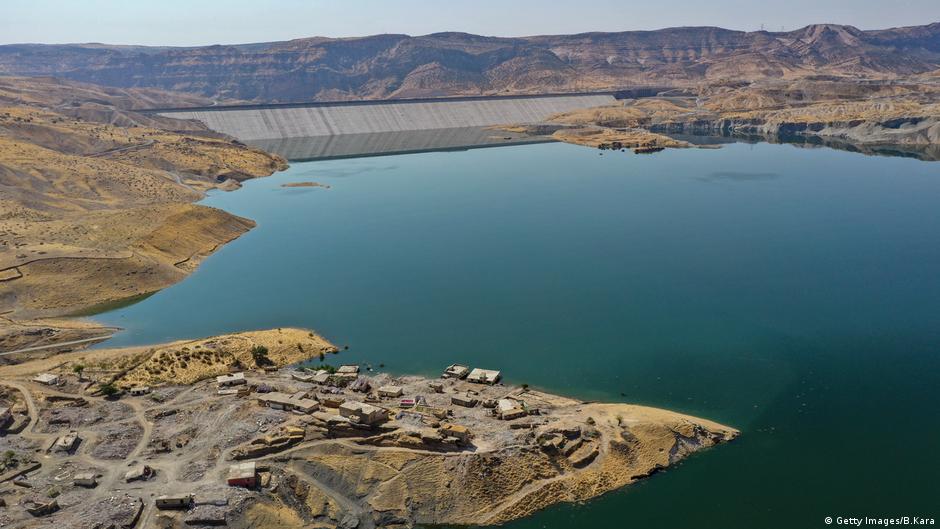 L'impatto ambientale di mega-dighe | Onyx