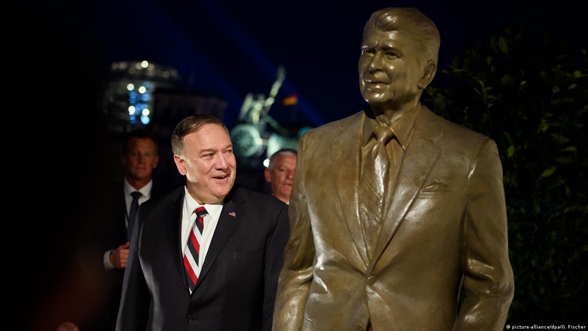 Ronald Reagan statue unveiled in Berlin – DW – 11/08/2019