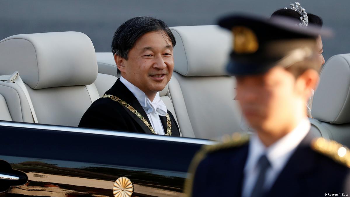 Japan celebrates emperor with rare parade