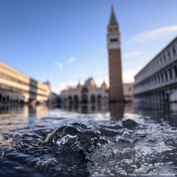 Venice Floods Receding Venice Hit By High Tide As Italy Buffeted By